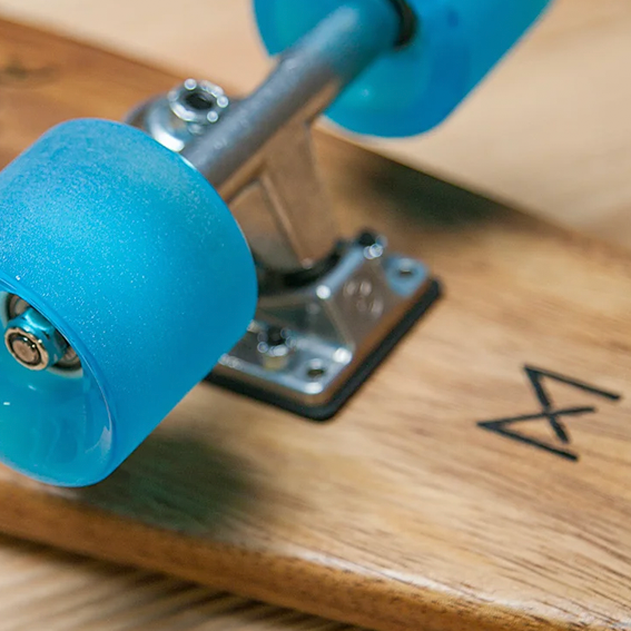 The Dagger Skateboard – Maria Riding Company